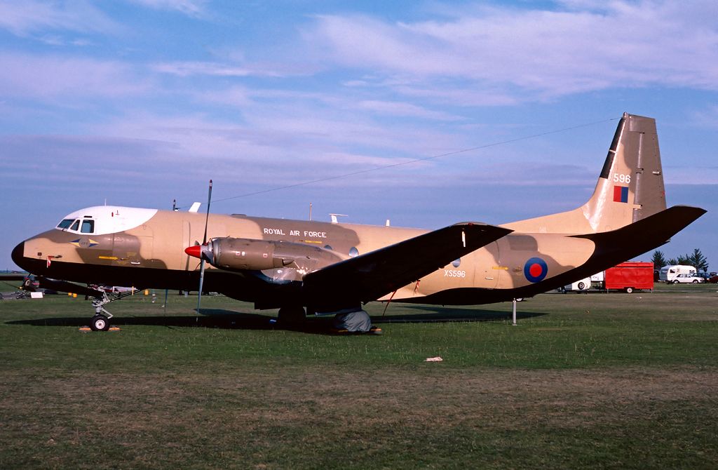 The HS Andover in UK Military Service - Aviation Photography ...