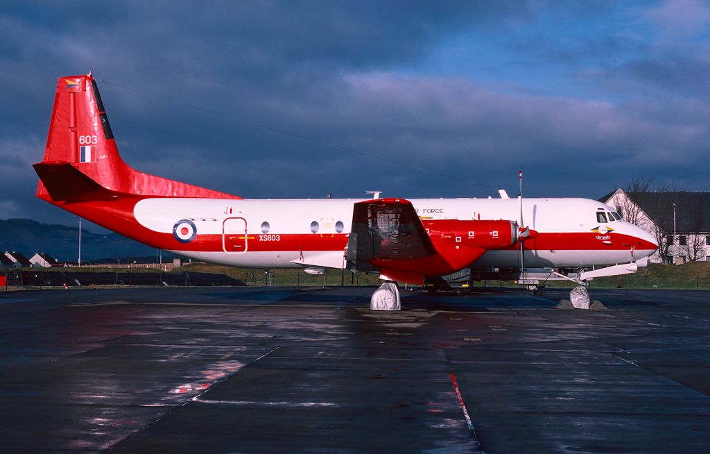 The HS Andover in UK Military Service - Aviation Photography ...