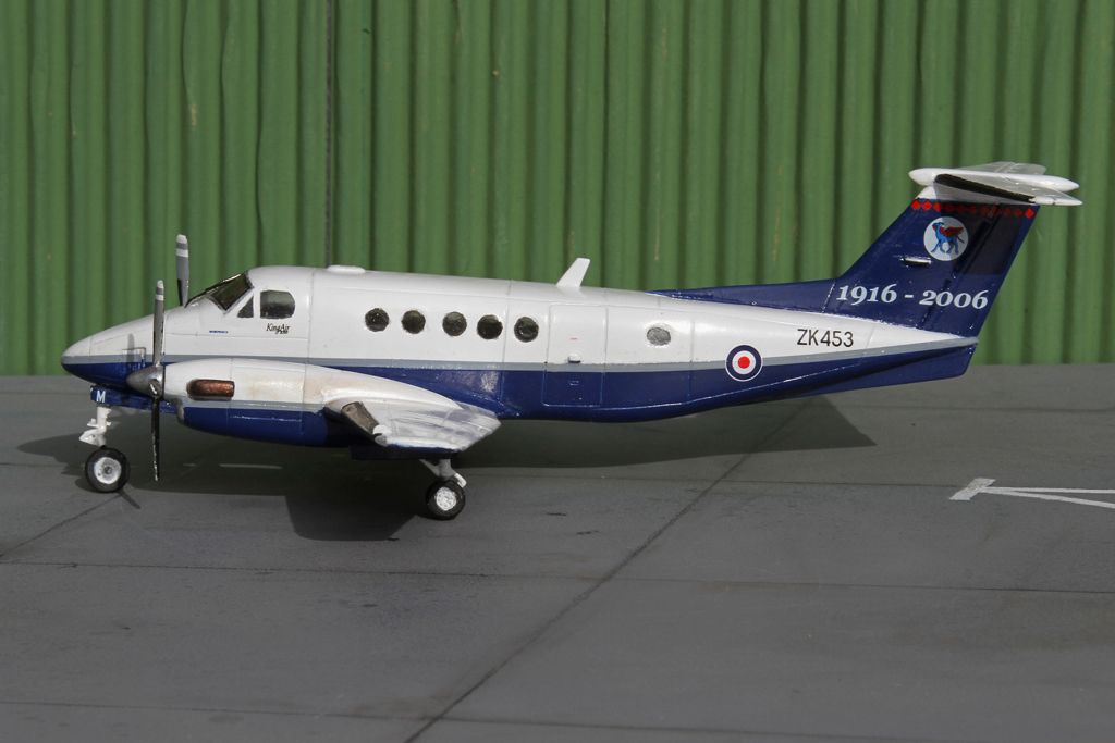 Mach 2 1/72 Beech 200 King Air RAF multi-engine trainer - Finished ...