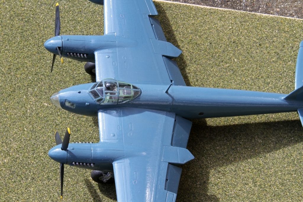 Tamiya 1/72 Mosquito B.IV with Paragon ResinPR.34 conversion - FINISHED ...