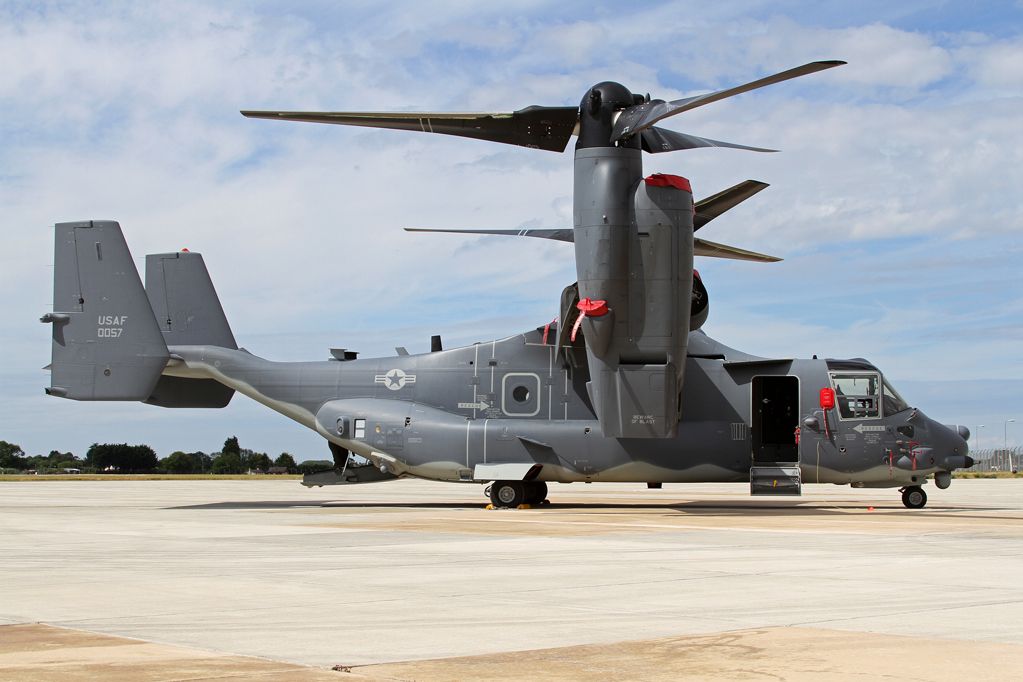 352nd Special Ops Group Ospreys and Hercs - Aviation Photography ...