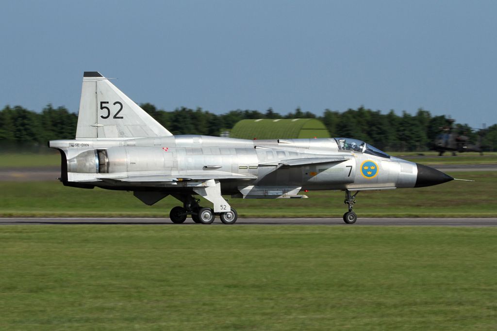 Super Saabs at Waddington - Aviation Photography - Britmodeller.com