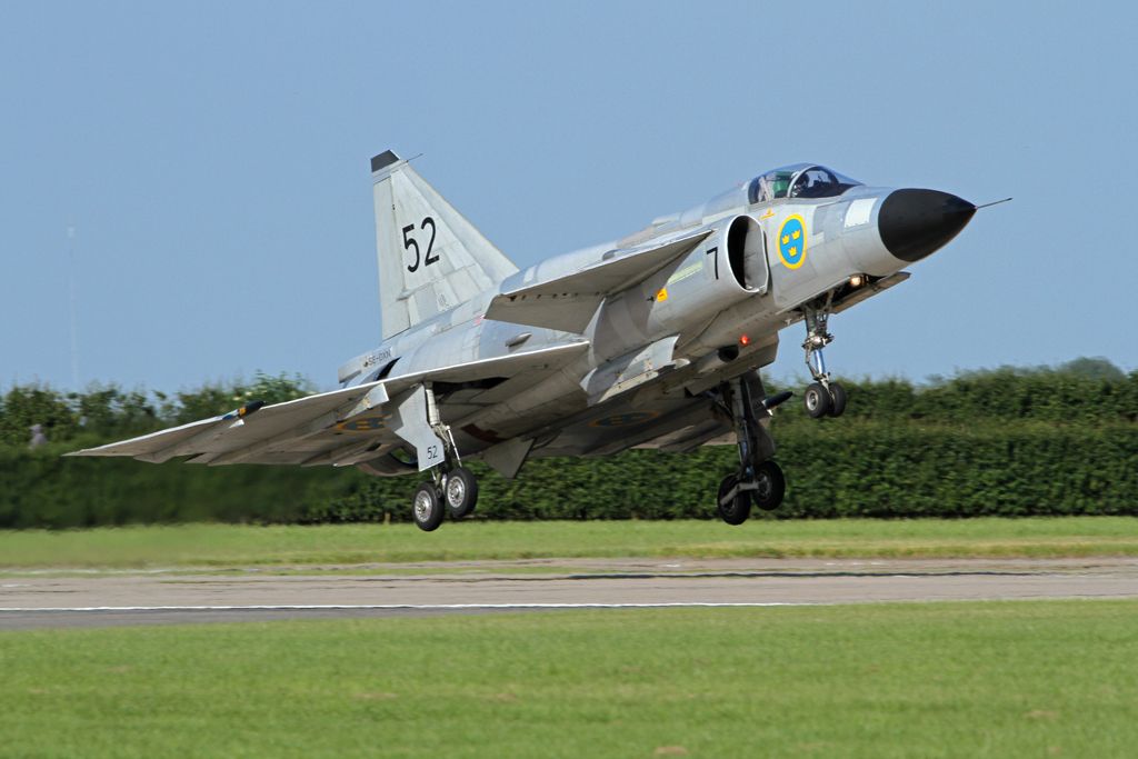 Super Saabs at Waddington - Aviation Photography - Britmodeller.com